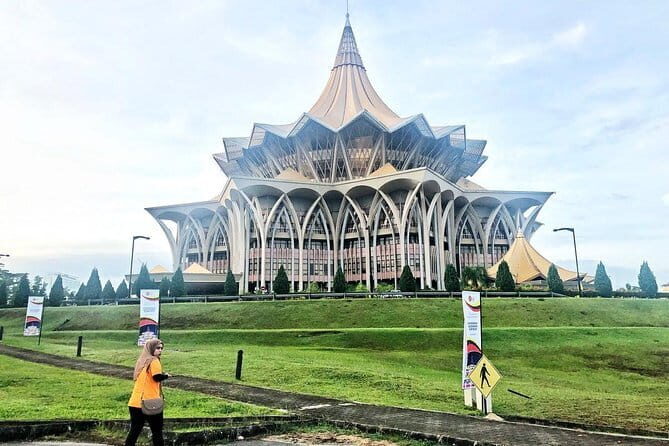 Kuching Half Day City Tour with Pick-up - An In-Depth Look at the Itinerary