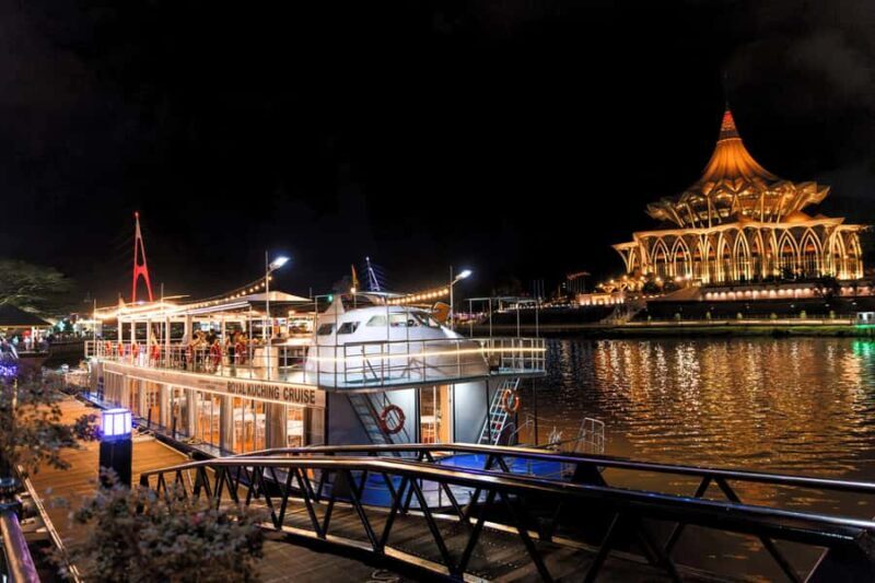 Kuching: Night Cruise, Dance Show, Drink & Optional Dinner - Why This Experience Works for You