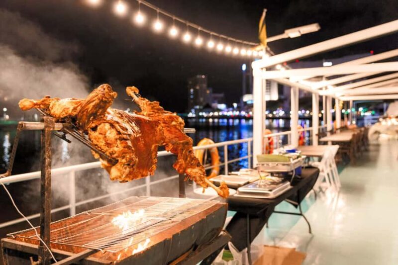 Kuching: Night Cruise, Dance Show, Drink & Optional Dinner - FAQ