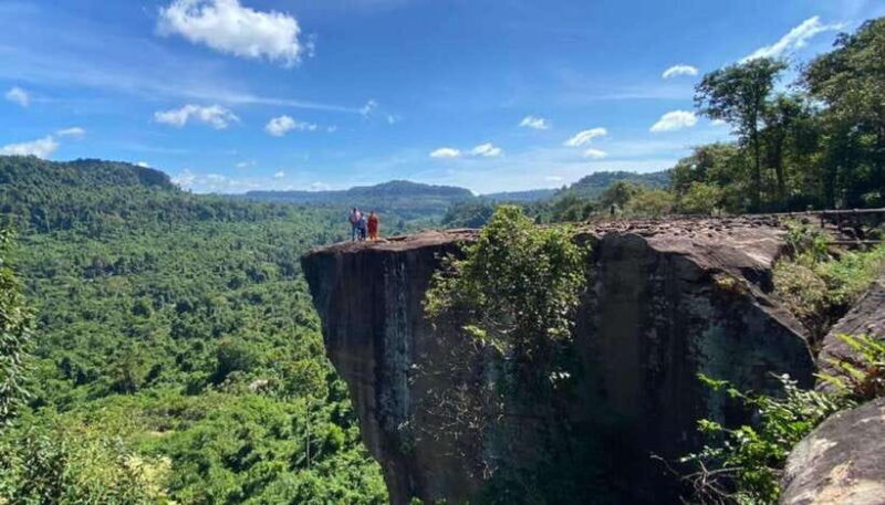 Kulen Mountain Waterfall, 1000 lingas, Reclining Buddha Tour - A Detailed Look at the Kulen Mountain Waterfall, 1000 Lingas, Reclining Buddha Tour