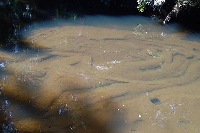 Kulen Waterfall and Banteay Srei Off Beaten Track - Key Points