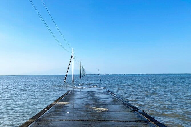 Kumamoto Iconic Statues World of Pirates Adventure Tour - Key Points