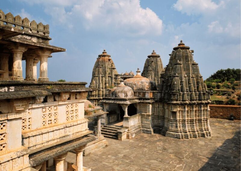 Kumbhalgarh Trails (Guided Full Day Tour from Udaipur) - The Highlight: Badal Mahal