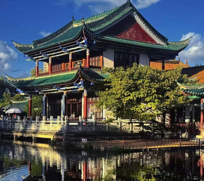 Kunming: Half-day tour of Bihu Lake and Yuantong Temple - An In-Depth Look at the Tour