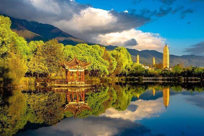Kunming Private Day Tour to Dali City Highlights by Bullet Train - Exploring Dali from Kunming: A Private Day Tour by Bullet Train