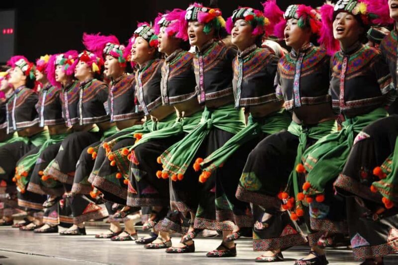 Kunming: Yunnan Impression Show, hotel pick-up and drop-off - An Authentic Cultural Showcase in a Compact Format