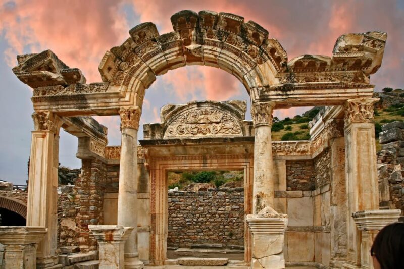 Kusadasi: Ephesus Ancient City, Ceramic Workshop & Shopping - Key Points