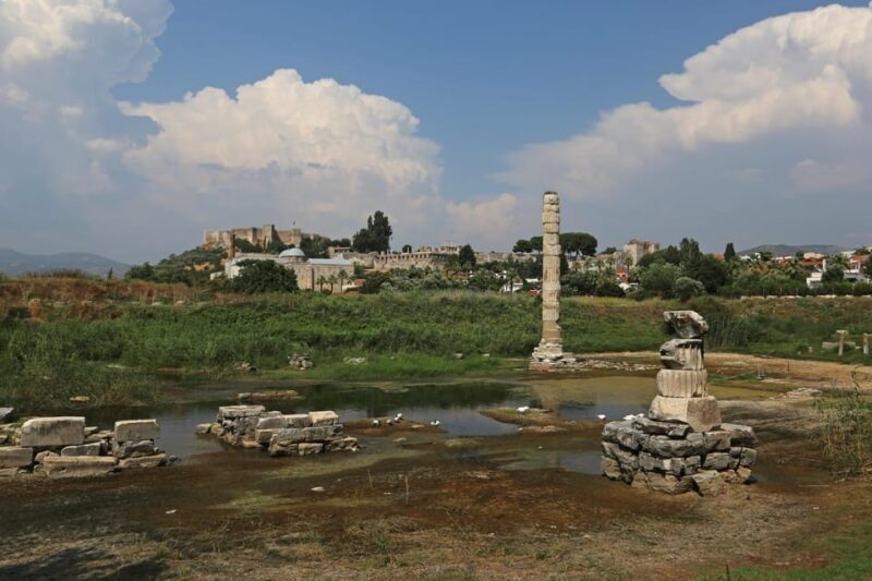 Kusadasi: Private Biblical Ephesus Shore Excursion Tour - Temples and Tombs: Artemis and St. John’s Basilica