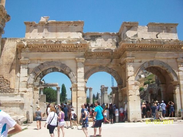 Kusadasi: Private Ephesus Shore Excursion - Authentic Insights and Traveler Perspectives