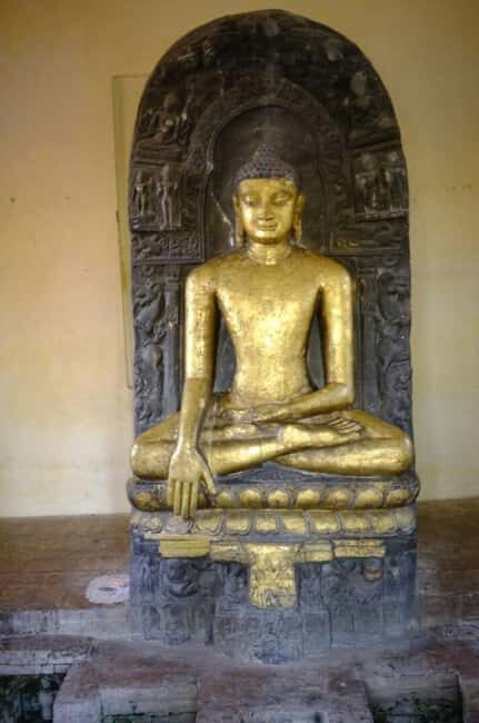 Kushinagar: 2-Day Buddhist Temples and Markets Tour - The Value of the Experience