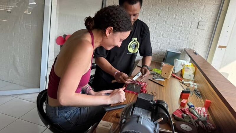 Kuta: 7 gram Silver Jewelry Class free pick up - Key Points