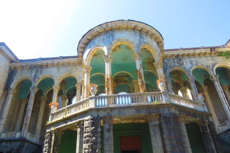 Kutaisi and Surrounding in 1 day - The Experience from Traveler Perspectives