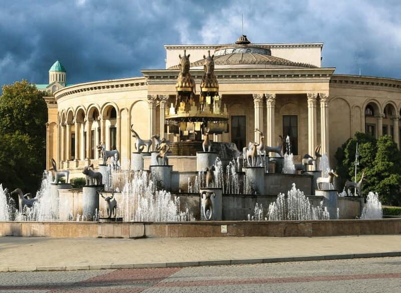 Kutaisi City Walking Tour + Free Wine Tasting - An In-Depth Look at the Kutaisi Walking Tour