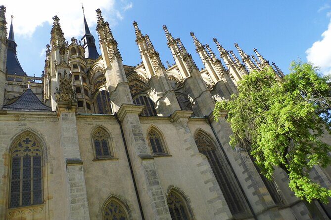 Kutna Hora and Bone Chapel Private Day Trip from Prague - An Easy Start: Hotel Pickup and Private Transport