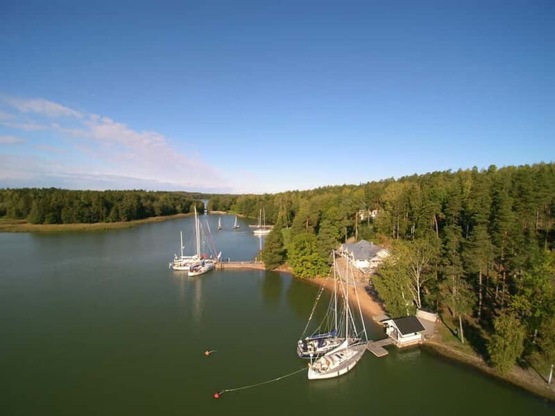 Kuusisto island: Stand-Up Paddleboard Rental - A Detailed Look at Kuusisto Island SUP Rental