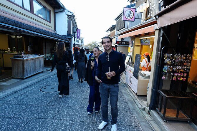 Kyoto 4 hr Gion Private Guided Tour & Maiko or Geisha Dinner - Practical Tips