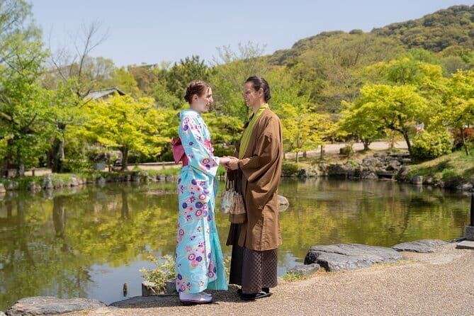 Kyoto Arashiyama: Fall Foliage Walking TourAutumn's limited - Frequently Asked Questions