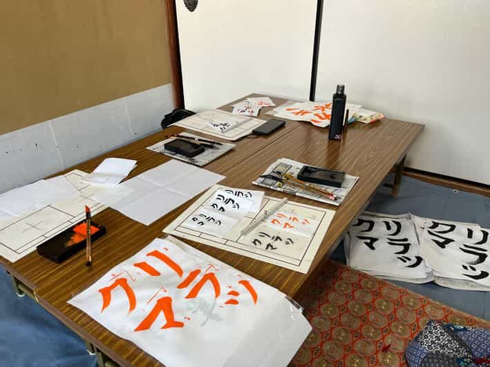 Kyoto: Calligraphy class at Buddhist temple in city center - Discovering Kyoto’s Calligraphy Experience