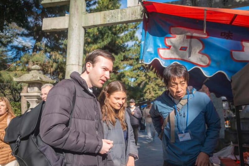 Kyoto: Chat & Treasure Hunt at To-ji Flea Market with Locals - Authenticity and Traveler Feedback
