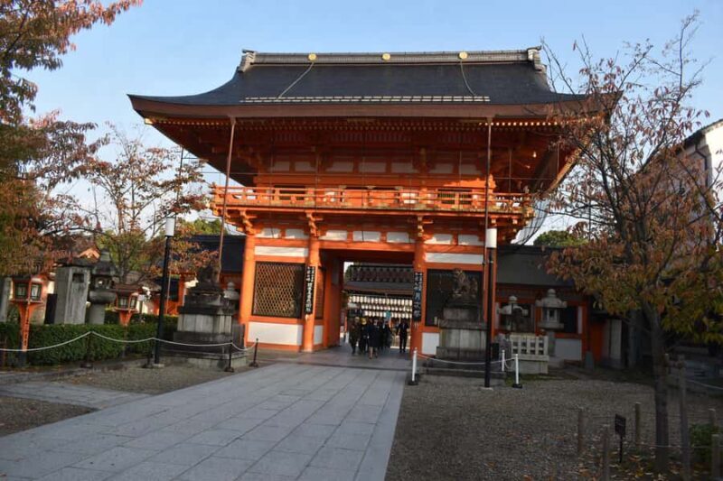 Kyoto Cultural Etiquette & GionPontocho Walking Tour - Key Points
