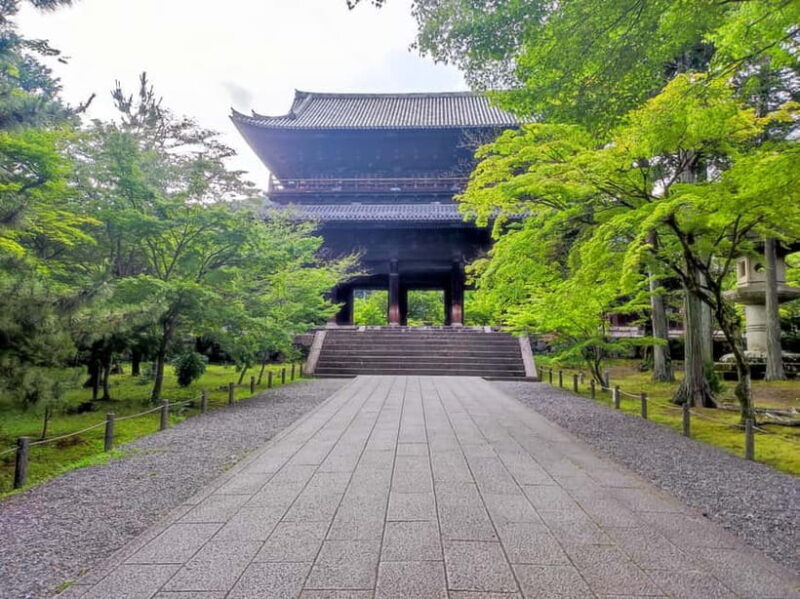 Kyoto: Daimonji Trail Hiking Tour with Historical Sites - An Authentic Blend of Nature and History