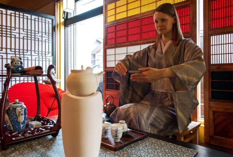Kyoto: Discover and Learn the Art of the Sencha Tea Ceremony - What Makes This Tea Experience Special