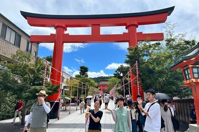 Kyoto: Early Morning Tour (Fushimi Inari, Nijo & Kinkaku-ji) - What to Expect from the Tour