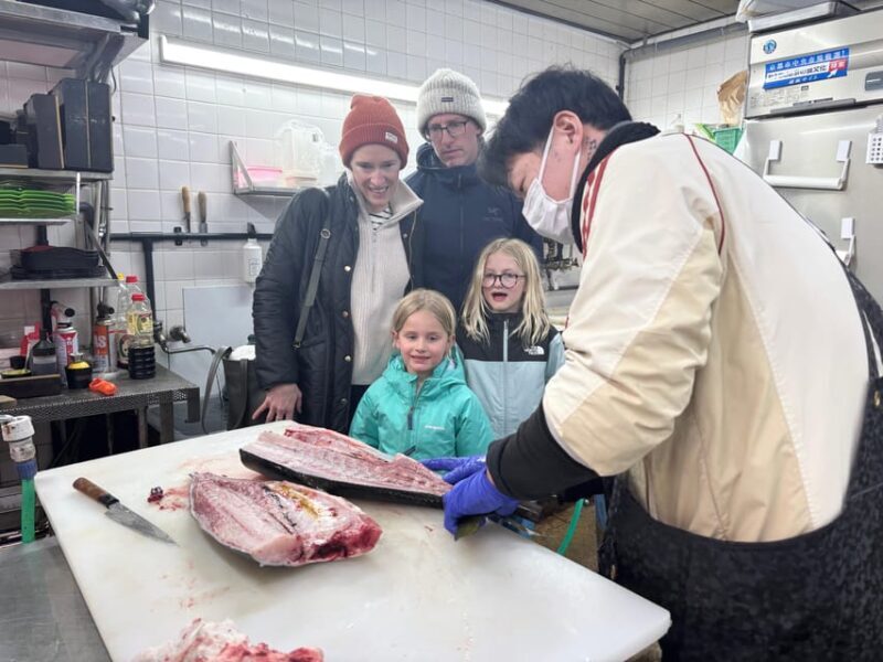 Kyoto: Enjoy Sushi & Market Tour! Best for Family & Couple! - An Introduction to the Experience