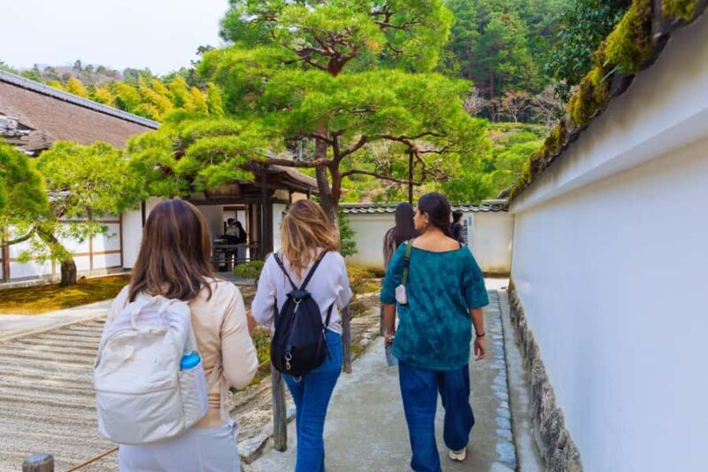 Kyoto: Espresso, Mini Hike & Zen Silver Temple Guided Tour - Key Points