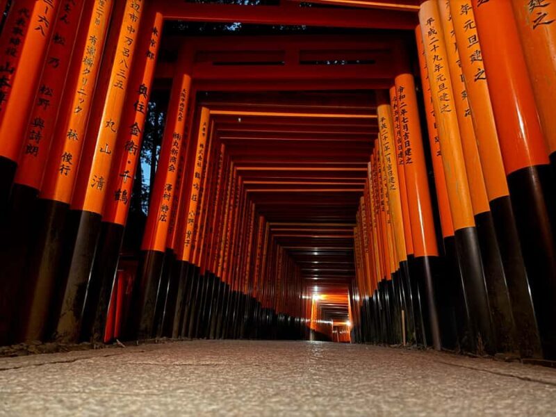 Kyoto Fushimi-Inari Night Walking Tour - Key Points