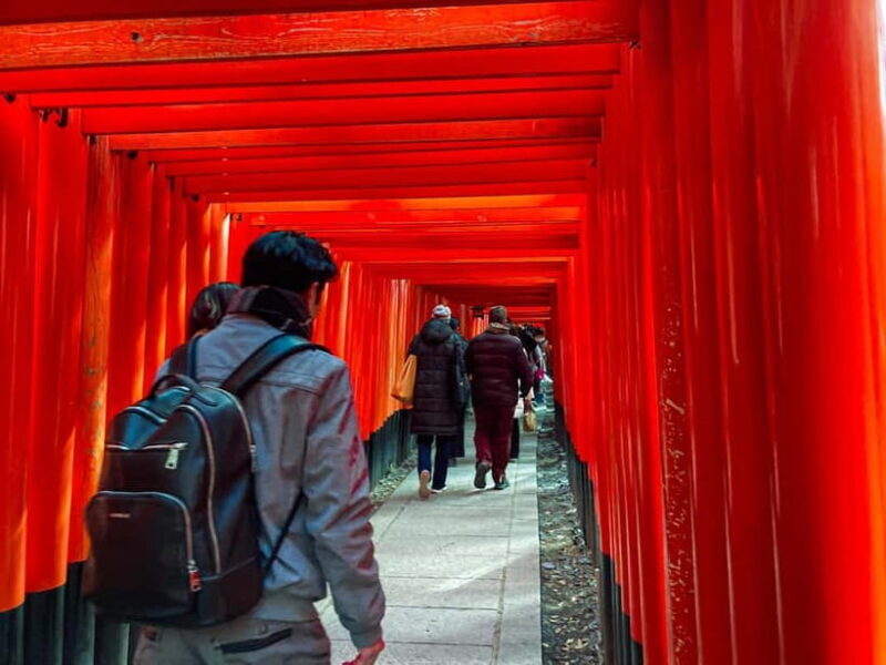 Kyoto: Fushimi Inari Night Walking Tour with Guide - Experiencing Fushimi Inari at Night: What to Expect