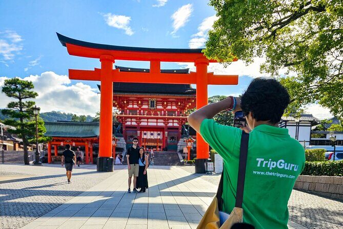 Kyoto: Fushimi Inari Taisha Small Group Guided Walking Tour - Exploring Fushimi Inari Taisha with a Guided Walk