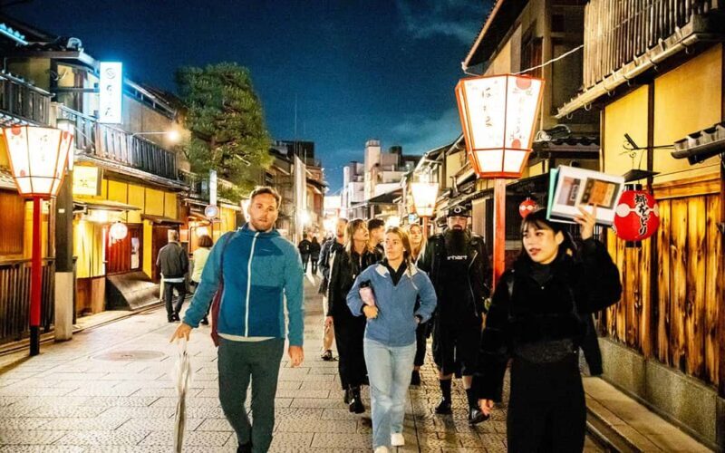 Kyoto: Gion Geisha Culture & History Walking Tour - Key Points