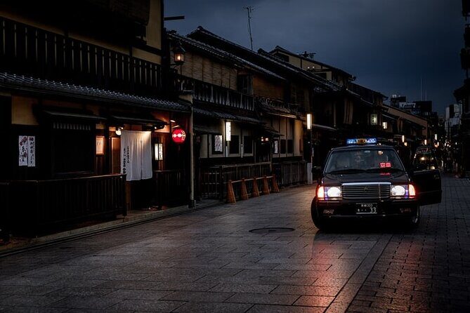 Kyoto Gion Geisha District Walking Tour - The Stories of Geisha - Exploring Kyoto’s Gion after Dark