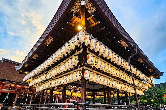 Kyoto Gion Night Guided Walking Tour for 3 Hours - Exploring Kyoto’s Nighttime Charm