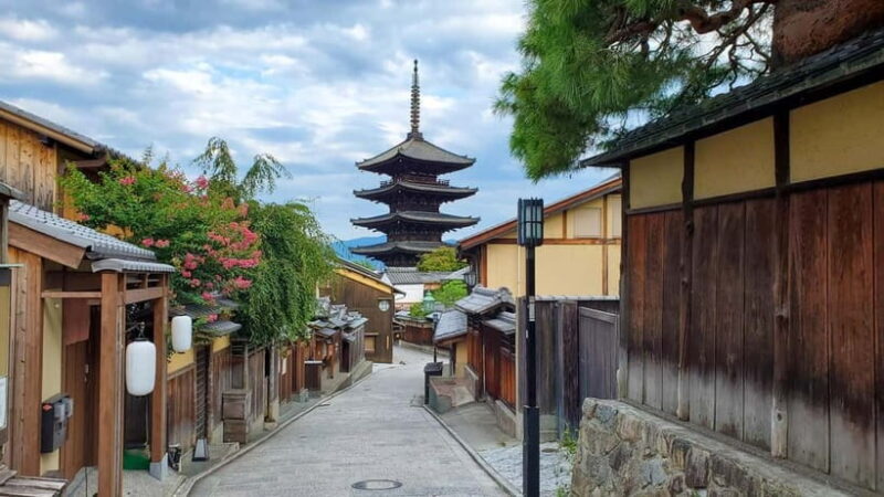 Kyoto: Gion Walking Tour for First-Time Visitors - The Authenticity and Value of the Experience