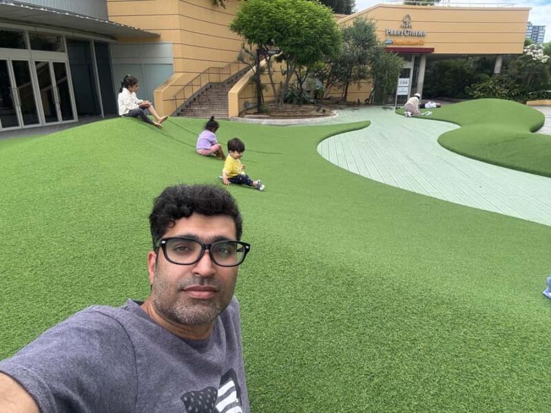 Kyoto: Guided Walking Tour with Fushimi Inari Shrine - Gion: Kyoto’s Geisha District