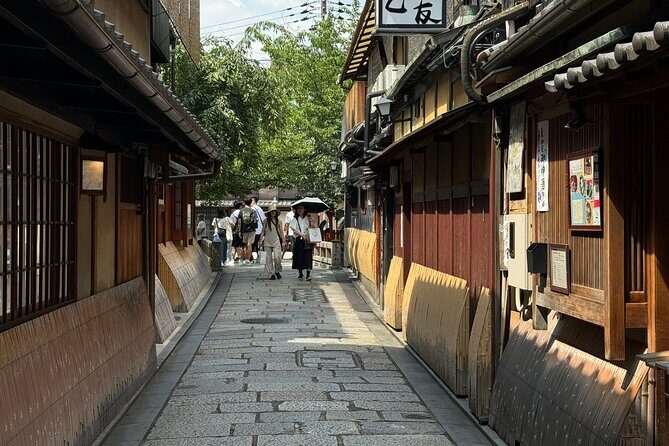 Kyoto: Half-Day Private Tour Gion Geisha Districts & Kiyomizu - FAQ