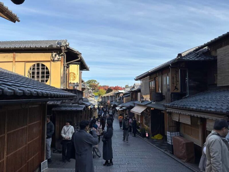Kyoto: Higashiyama Premium E-Bike Tour with guide - Detailed Breakdown of the Itinerary