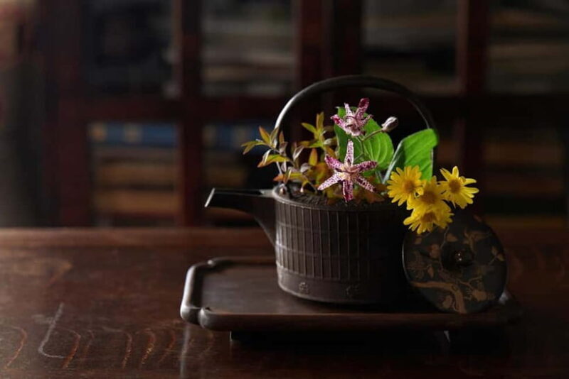 Kyoto: IKEBANA Private Program : enjoy the view of Kyoto! - Key Points