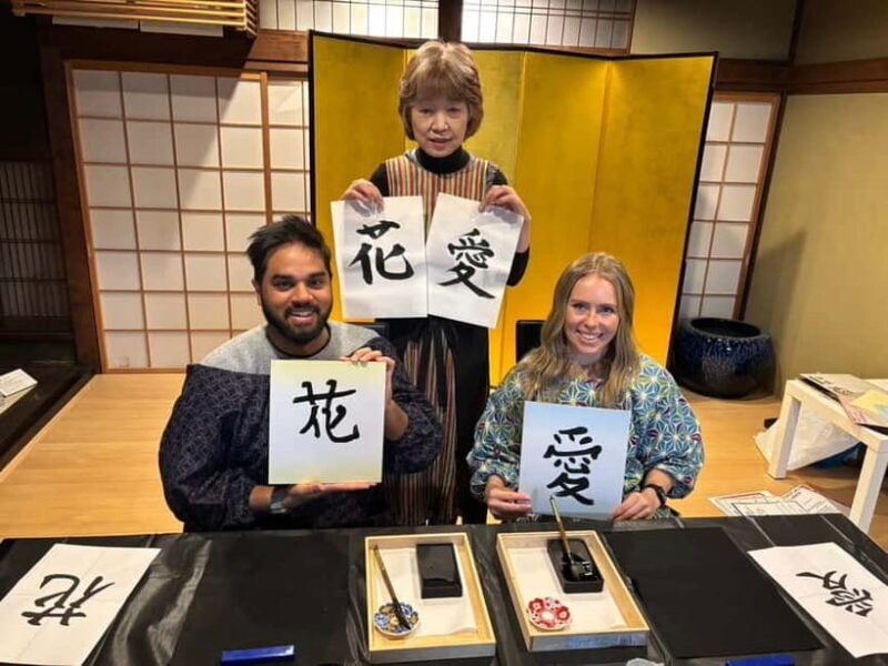 Kyoto: Japanese Calligraphy Experience in a Historic House - Key Points