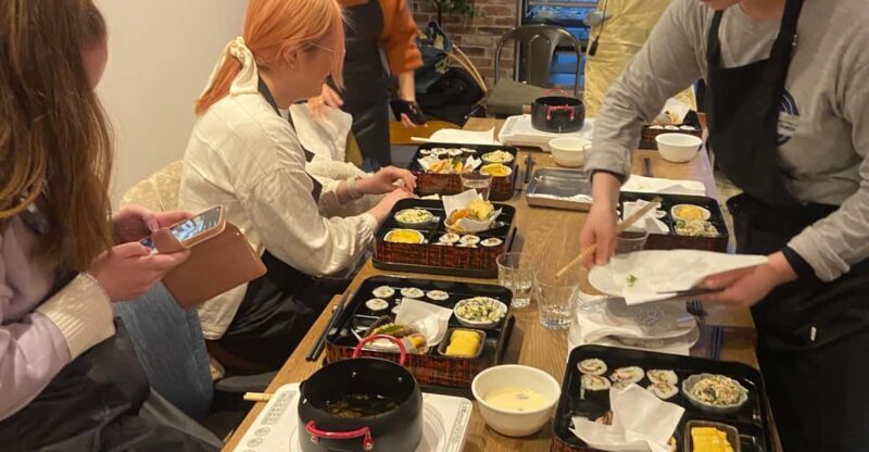 Kyoto: Japanese Washoku Bento Small Group Cooking Class - Who Should Sign Up for This Class?