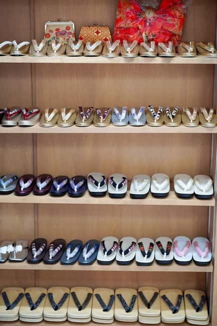 Kyoto: Kimono or Yukata Rental with Dressing Service - Key Points