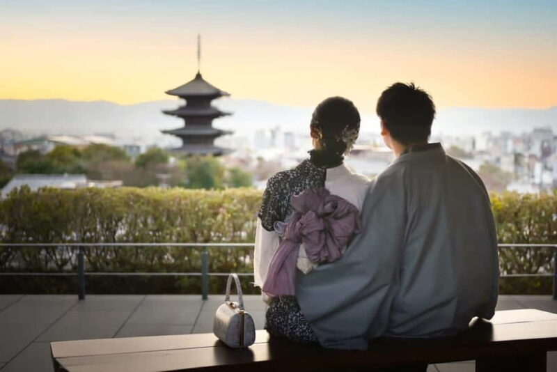Kyoto: Kimono/Yukata Rental 5 Minute from Kiyomizu-dera - Setting the Scene: What the Experience Looks Like