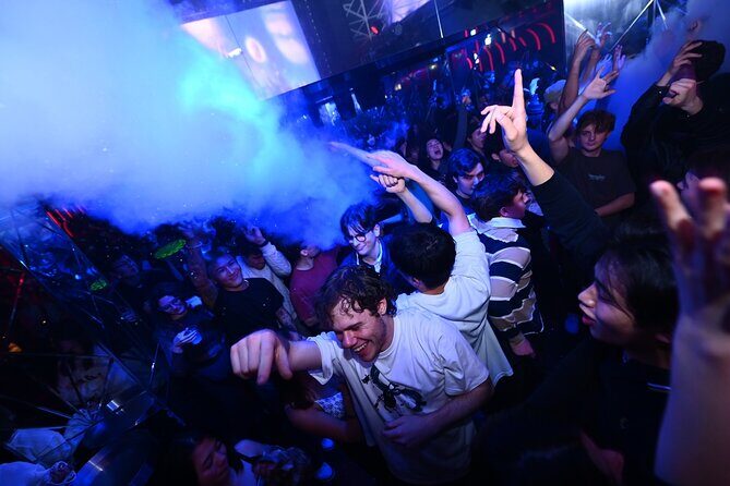 Kyoto KITSUNE Nightclub Admission Ticket For Foreign - Key Points