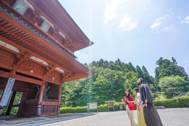Kyoto: Koyasan Private Day Trip with Guide and Lunch - Exploring Danjo Garan: A Living Mandala