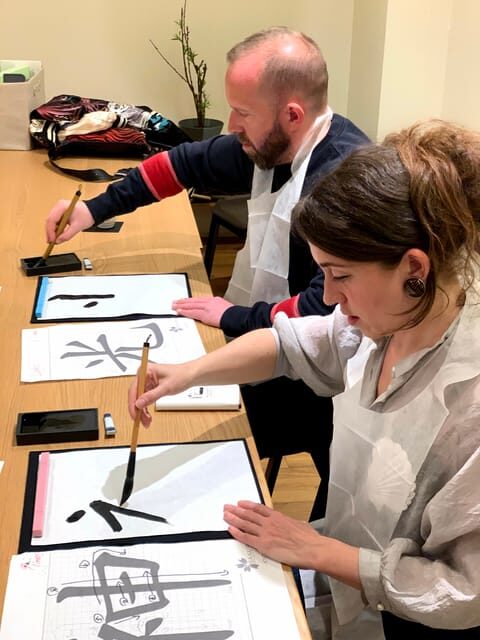 Kyoto: Local Home Visit and Japanese Calligraphy Class - FAQs