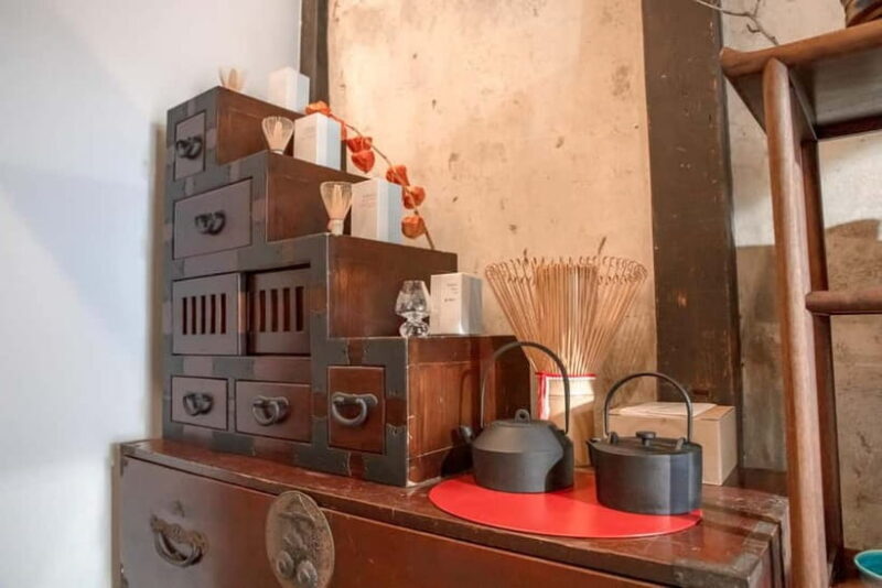 Kyoto: Make Zen Garden and Taste Matcha in Pottery Shop - Who Should Consider This Tour?