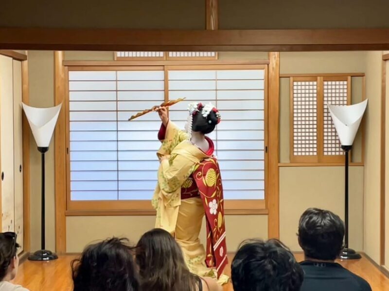 Kyoto: Meet the Geisha Maiko with Gion Walking Tour - An In-Depth Look at What You Can Expect