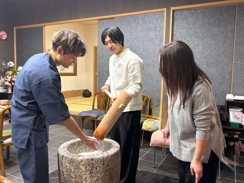Kyoto : mochi pounding Experience& tea ceremony & Real Sword - Additional Options